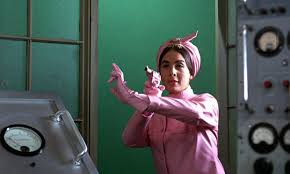 A Fangirl's Guide to Eleanor Bron | Bush Theatre